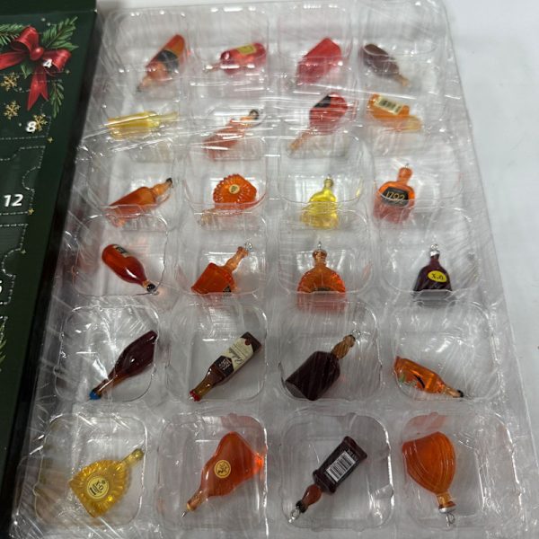 2025 Whisky Adventskalender Julnedräkning Festival Presentförpackning C ...